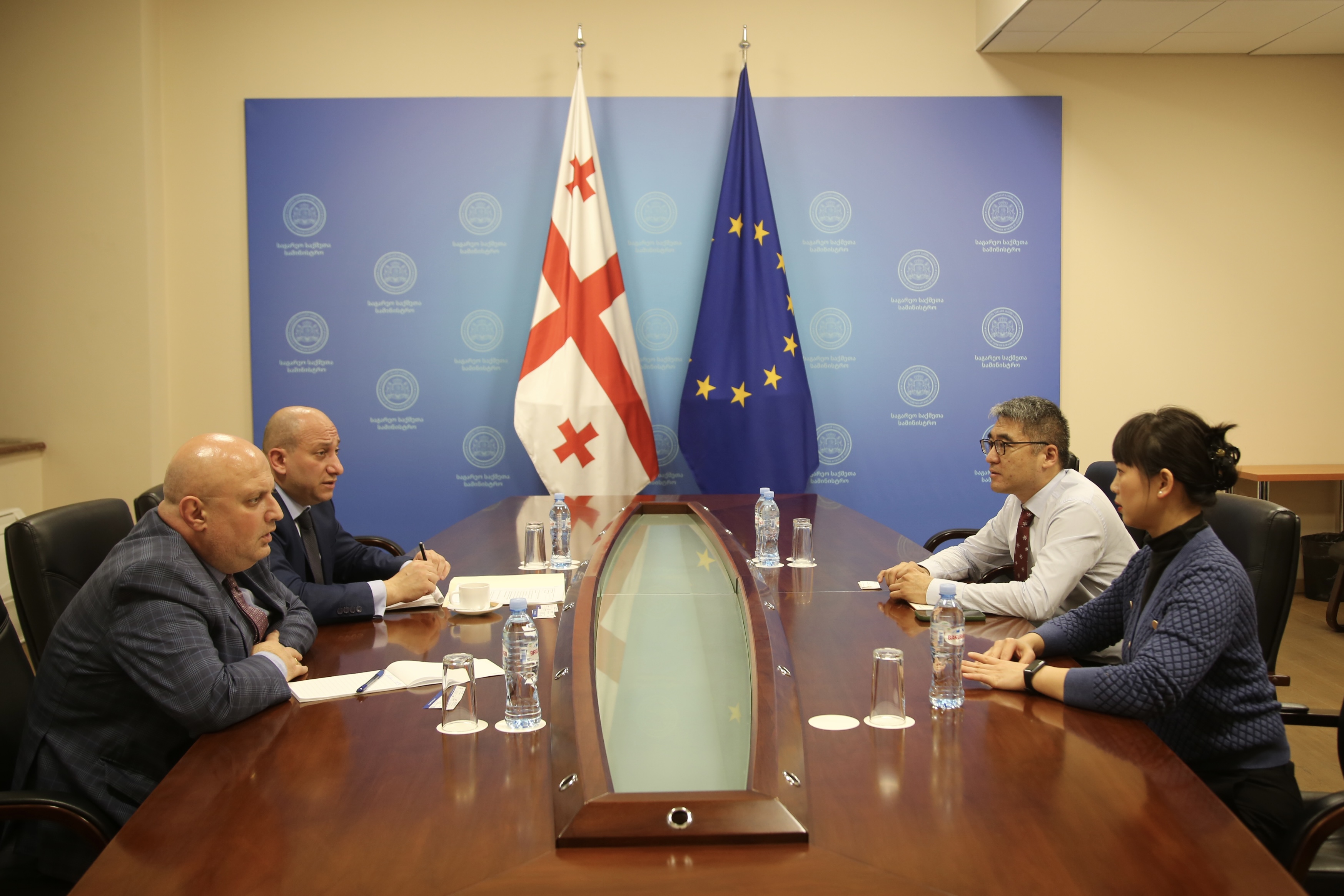 Aleksandre Khvtisiashvili has met with representatives of Air China's ...