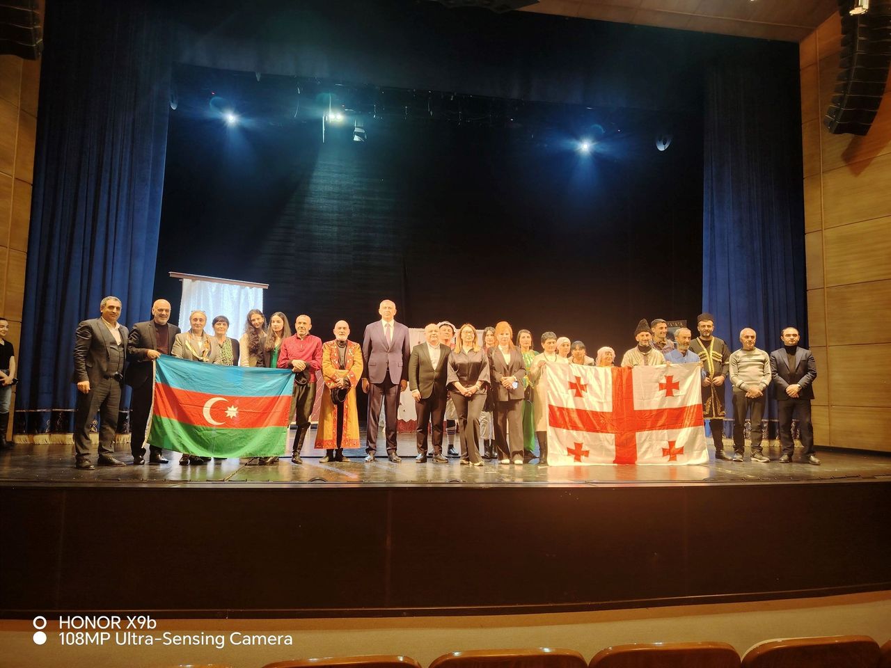 İliya Çavçavadze adına Qax rayonu Gürcü Dövlət Dram Teatrının Bakıda ...